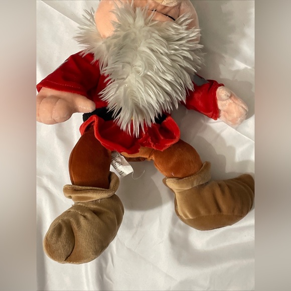 Disney | Toys | Grumpy Stuffed Plush Toy Dwarf Disney Store Snow White ...